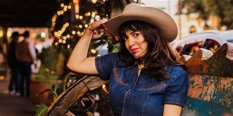 From Texas Roots to Global Tunes: Ginny Mac Swings the World in Style ...